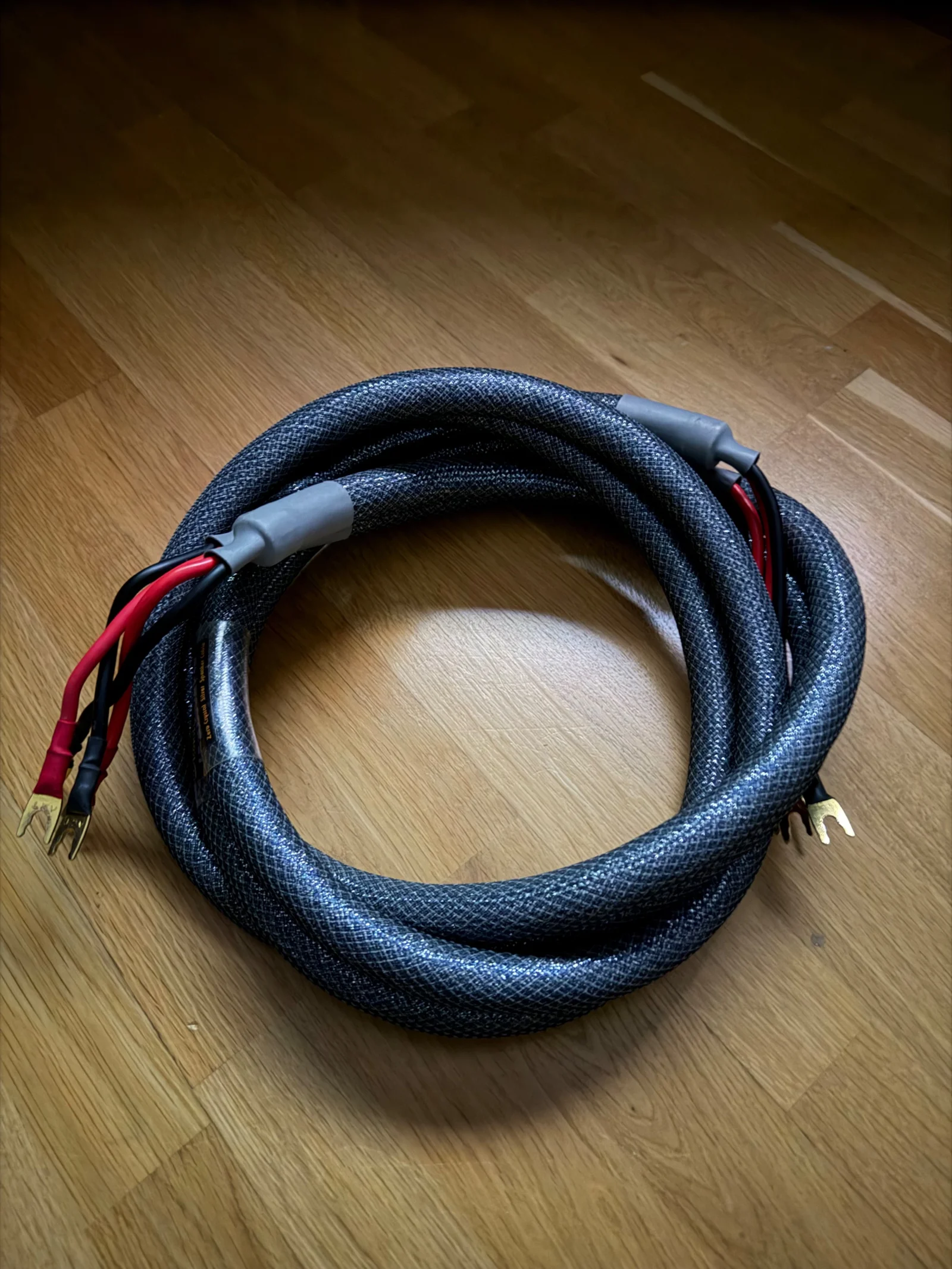 Acoustic Zen Absolute Högtalarkablar | hifitorget.se